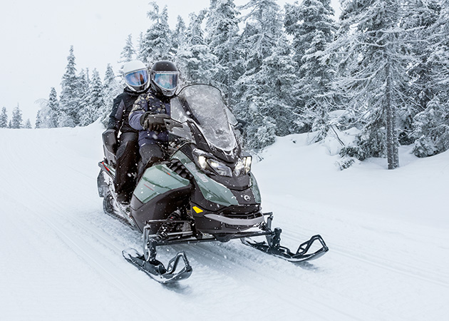 Discover the Ski-Doo lineup with Riverside Honda & Ski-Doo