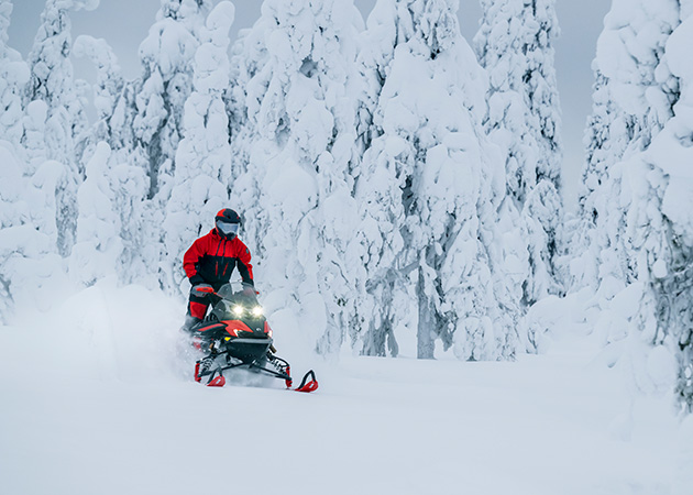 Lynx Snowmobile Dealership Emmaus, PA: Blackmans Cycle Center